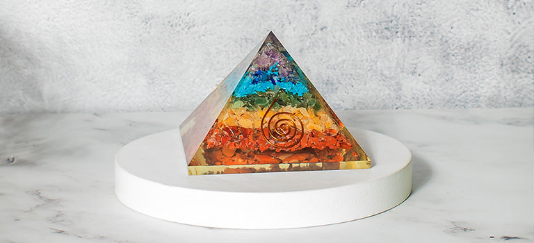 Vastu Pyramid Meaning And Benefits and Types - Solacely