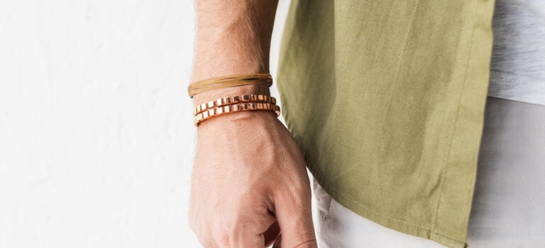 Which Hand to Wear a Copper Bracelet - An Expert Guide